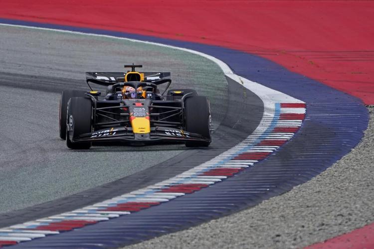 Mercedes driver Russell wins Formula 1's Austrian GP after Verstappen ...