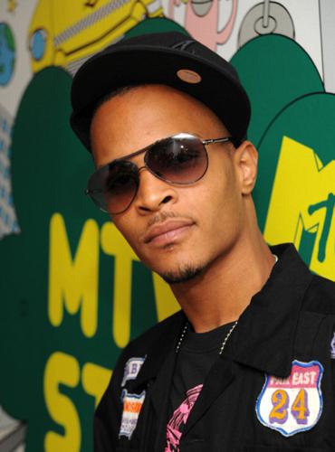 T.I. says drug problem began with prescriptions