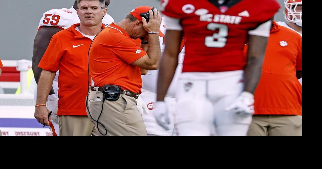 AP Top 25 Takeaways: No. 6 OU upset; No. 8 Oregon flexes; No. 1 UGA, No ...