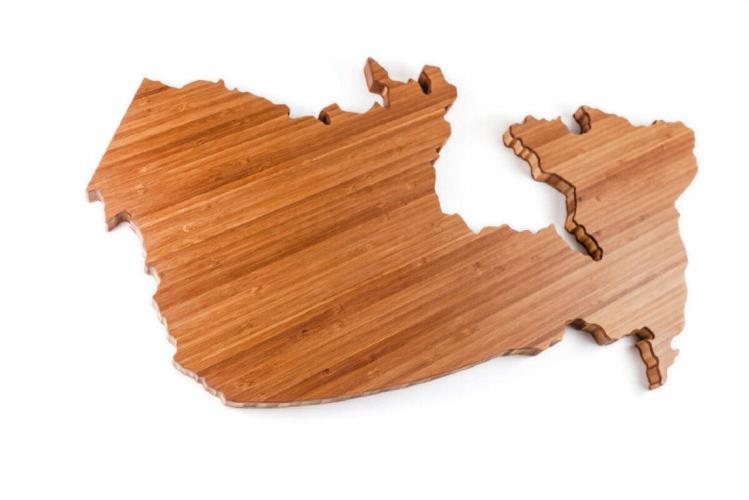 This is the perfect craft for Canada Day