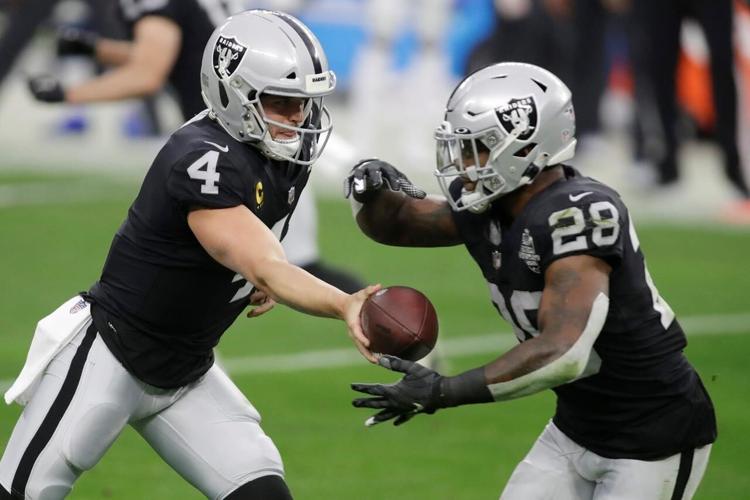 Hilton, Taylor lead Colts’ 44-27 rout of fading Raiders