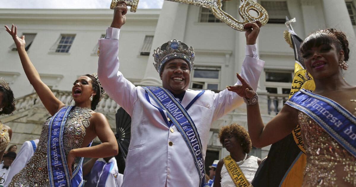 Brazil’s raucous Carnival a party for pickpockets