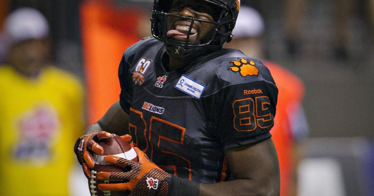 Kory Sheets scores two touchdowns to lift Roughriders over Lions