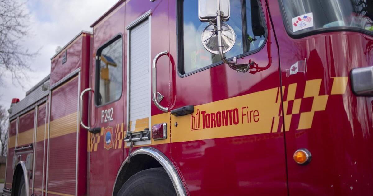 Two-alarm fire at downtown Toronto highrise leaves two residents ...