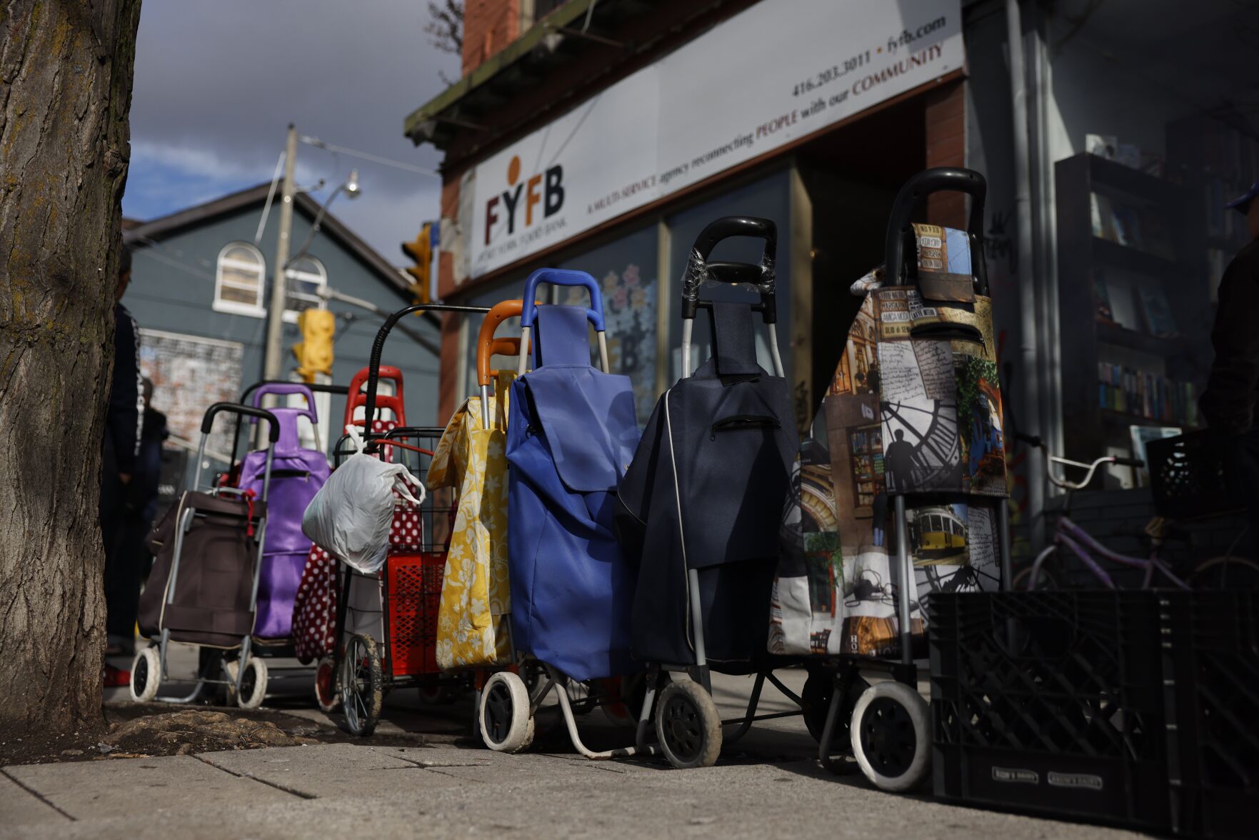 Toronto chef finds inspiration helping to feed the masses at Fort York ...
