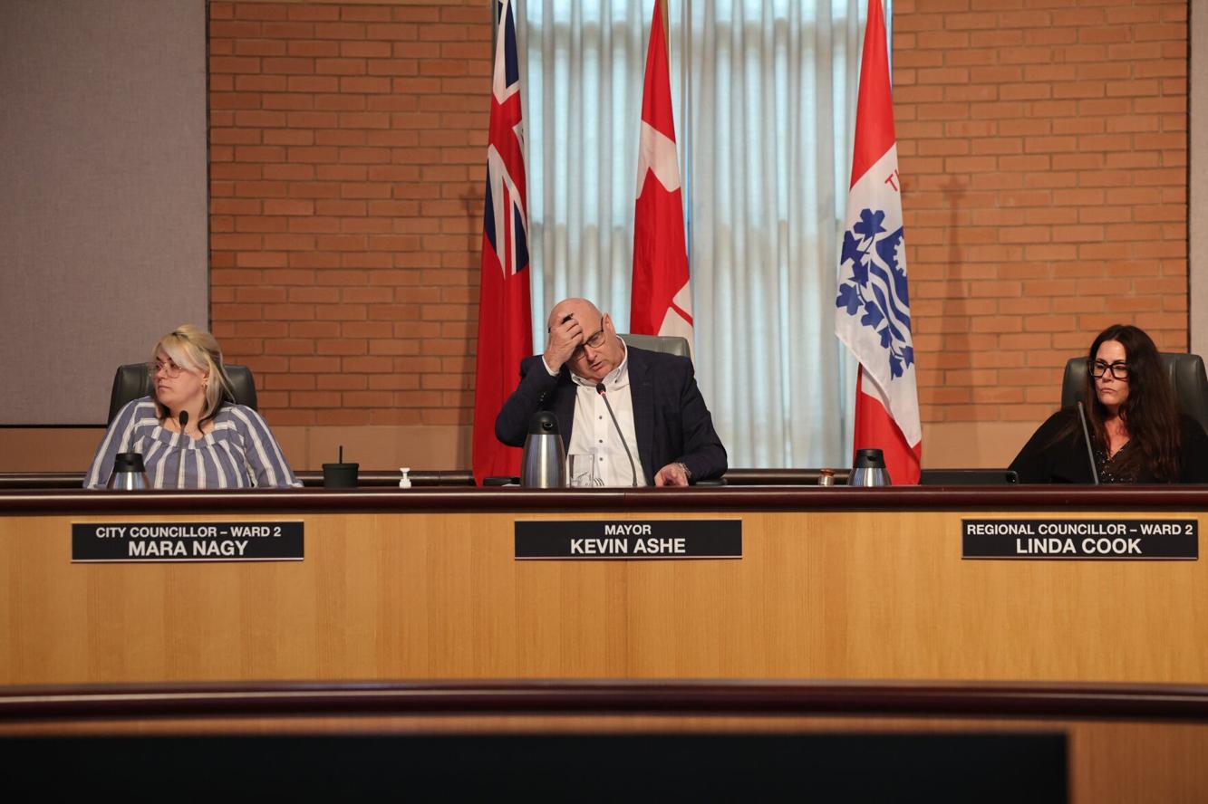 Pickering calls in OHRC over controversial councillor