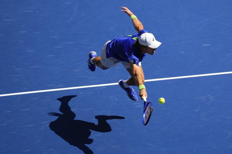 Canada’s Felix Auger-Aliassime advances to US Open semifinals