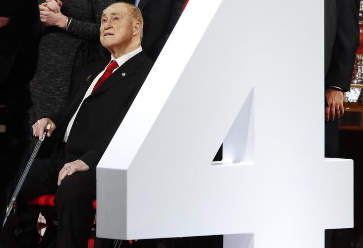 Red Kelly, Maple Leafs and Red Wings hockey legend, dies at 91