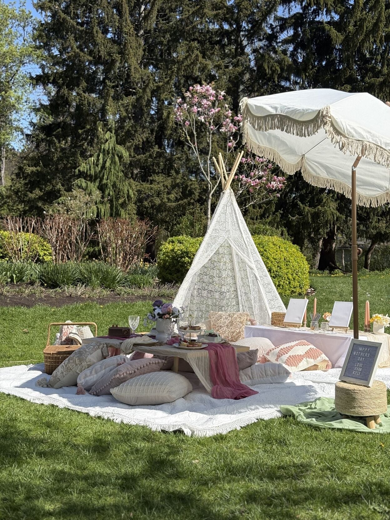 The best Toronto parks for a beautiful picnic