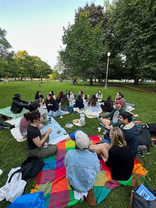 Silent reading clubs spring up all over Toronto