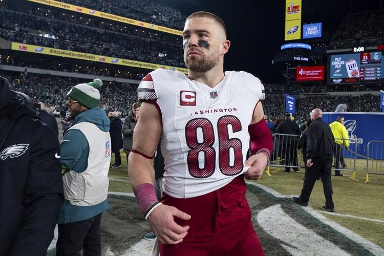 Tight end Zach Ertz re-signing with Washington Commanders, AP source says