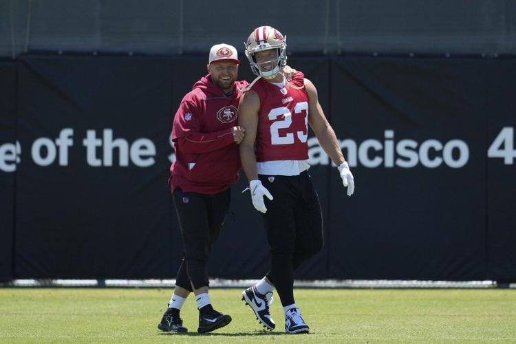 Christian McCaffrey returns to 49ers practice, showing no ill effects ...