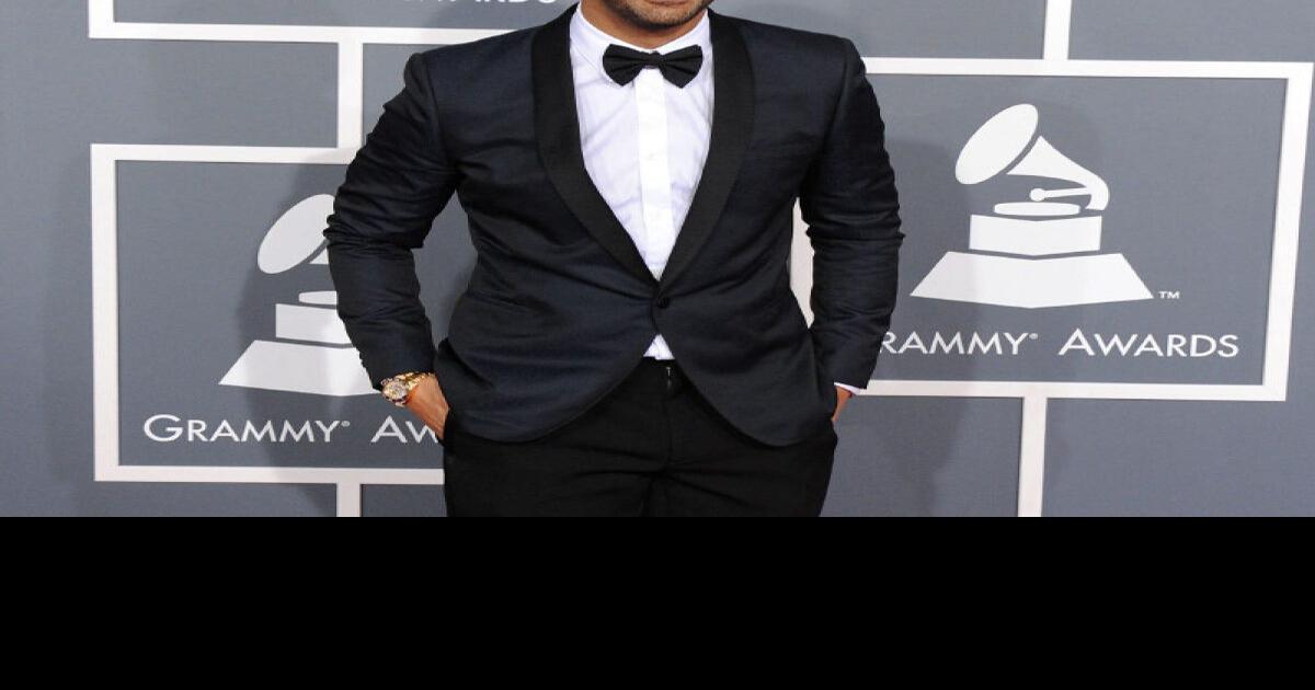 Drake dons disguise for Kimmel spot