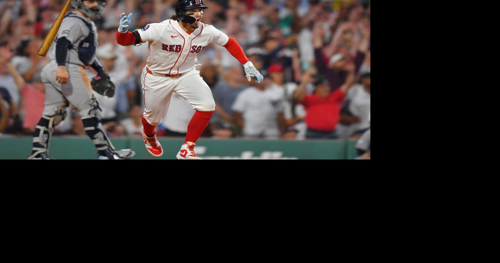 Red Sox rally past Yankees 5-4 in 10 innings to complete 4-game sweep ...