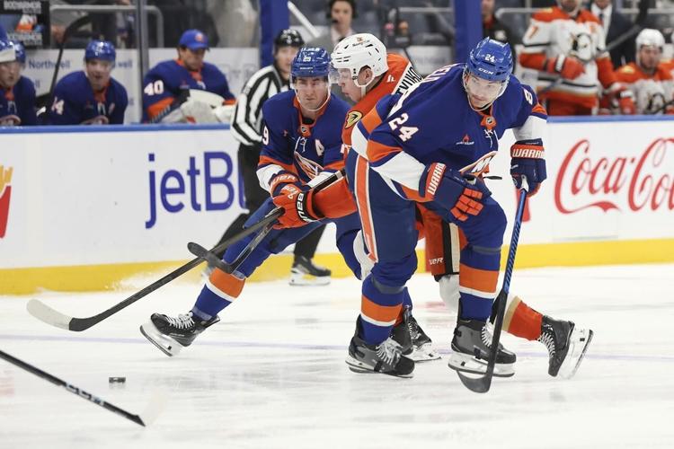 Carlsson, Terry score power-play goals and Dostal stops 41 as Ducks top ...