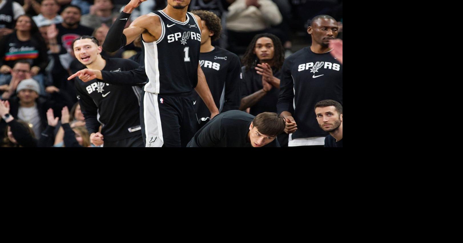 Wembanyama's MRI shows no ligament damage in hyperextended knee; All ...