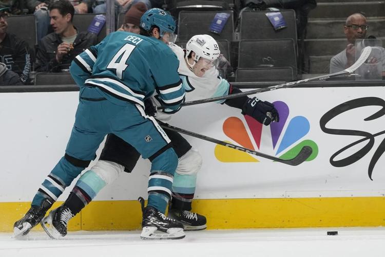 Klim Kostin's Gordie Howe hat trick helps Sharks beat Kraken 8-5