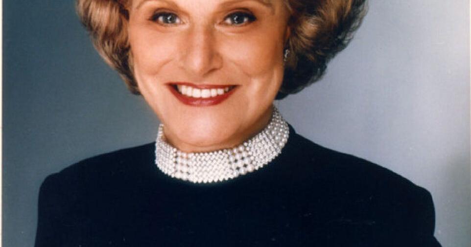 Dear Abby was a pioneer and an advice columnists inspiration