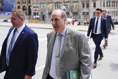 liberal conservative mps