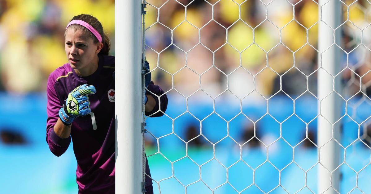 Canadian keeper Stephanie Labbe joins a men’s league