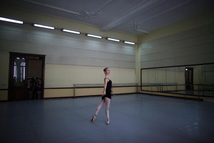 There’s a new dancer at Cuba’s national ballet school — she’s American