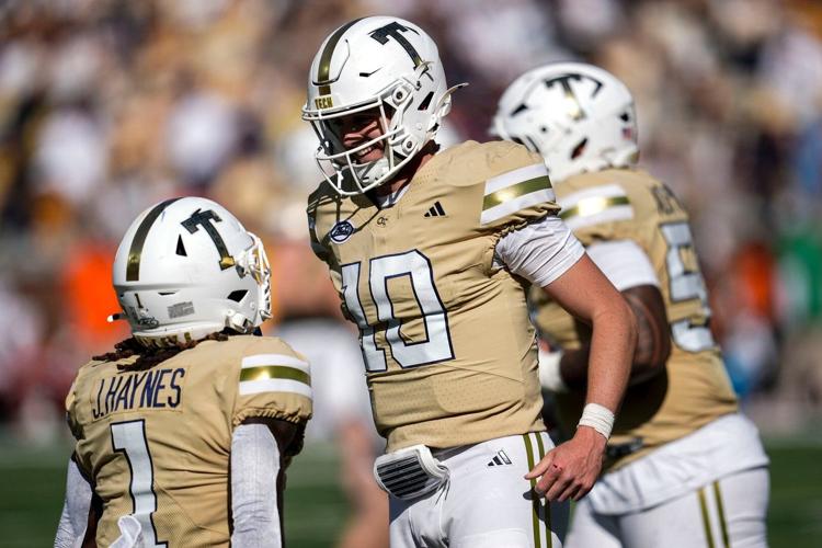 AP Player of the Week: North Texas' Drew Mestemaker set conference ...