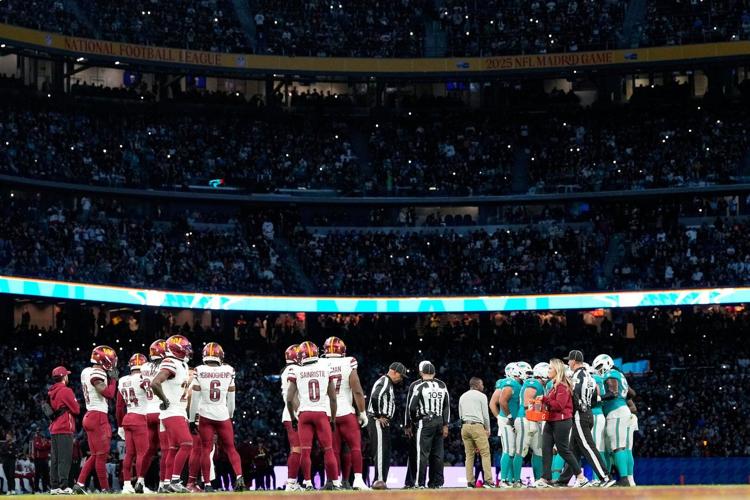 Jones celebrates in Cristiano Ronaldo style as Dolphins beat Commanders ...