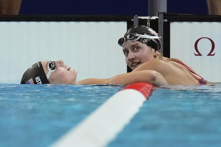 US swimmer Alex Walsh loses a bronze because of a DQ, less than an hour ...