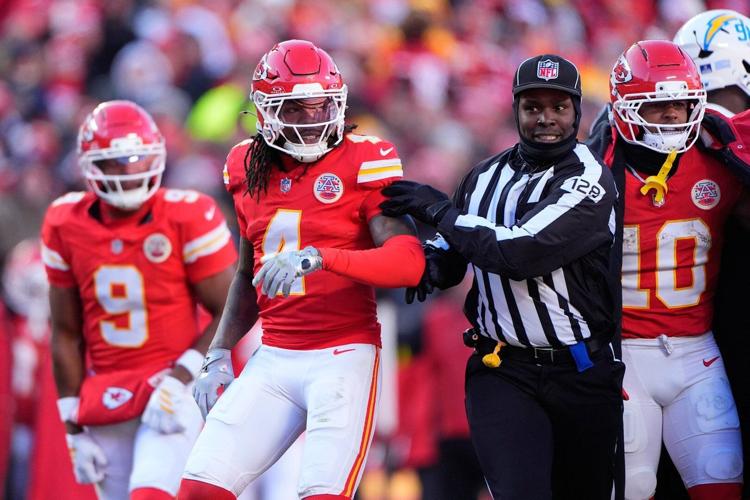 Chiefs aim to finish strong, with no playoff hopes and no Mahomes ...