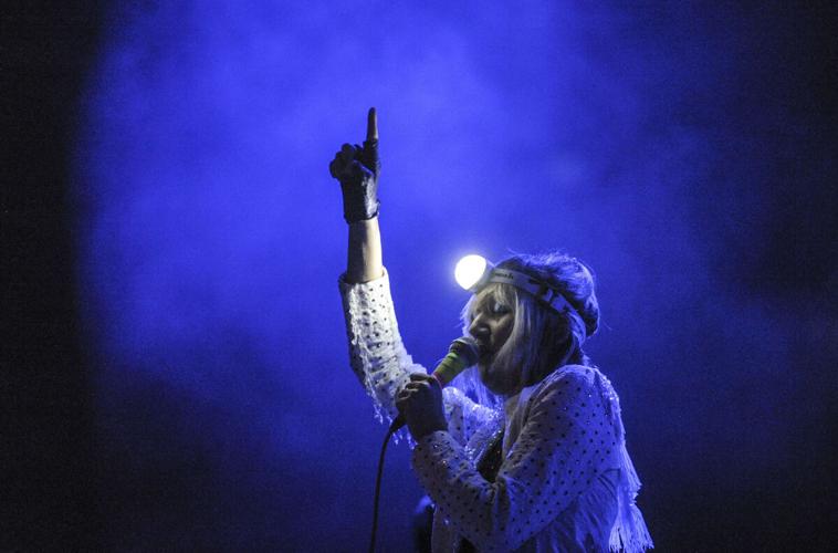 Yeah Yeah Yeahs singer Karen O. drowned out by noise: concert review