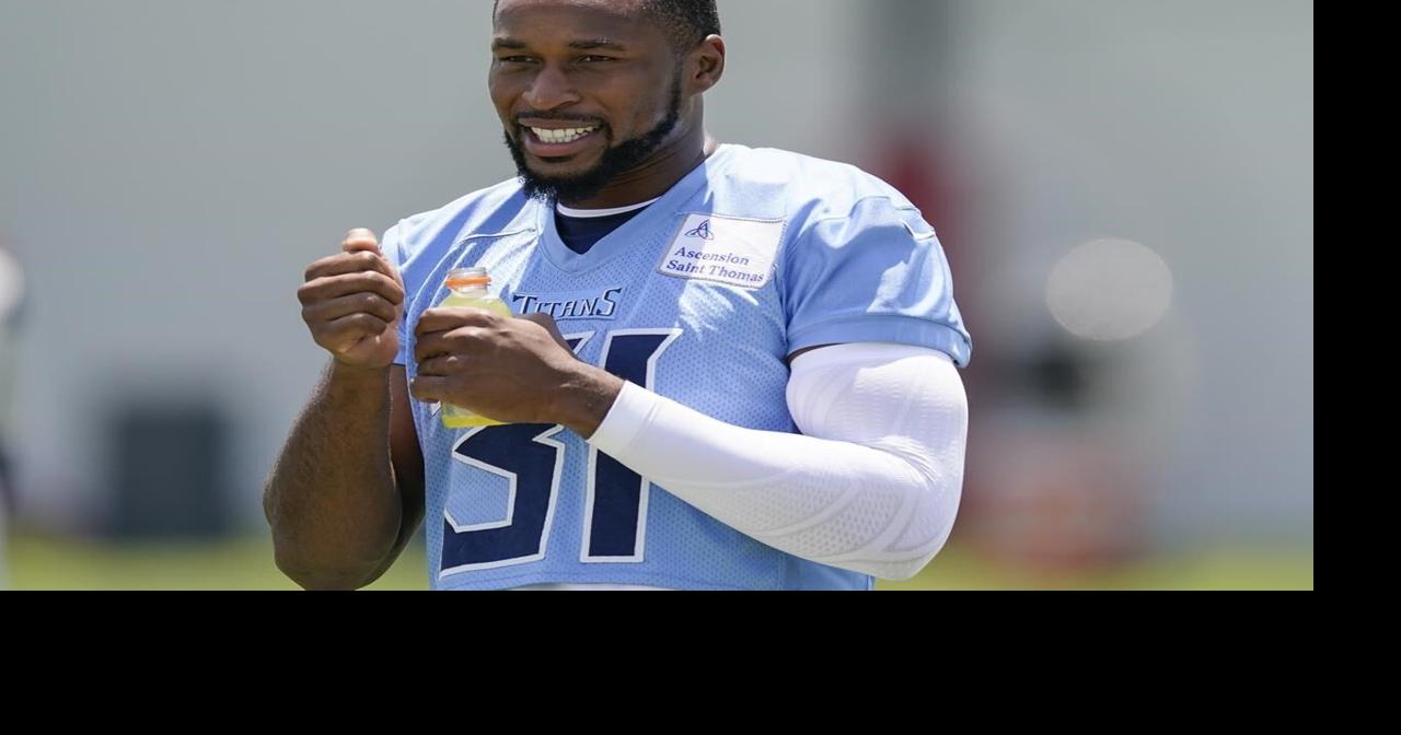 Titans’ 2-time All-Pro safety Kevin Byard practices, doesn’t talk yet ...