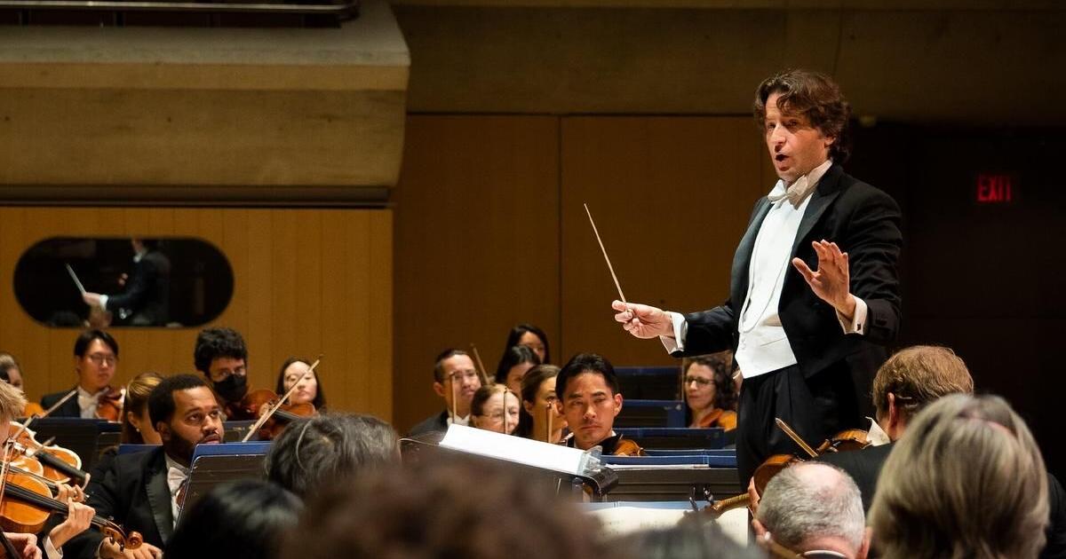 TSO conductor Gustavo Gimeno extends contract to 2029/30