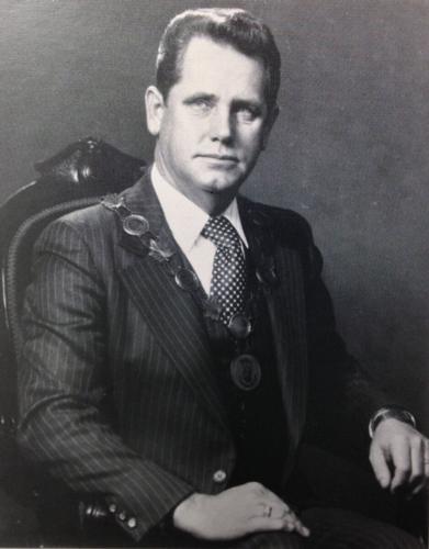 Milton Mayor Gord Krantz poised to become the next Hazel McCallion