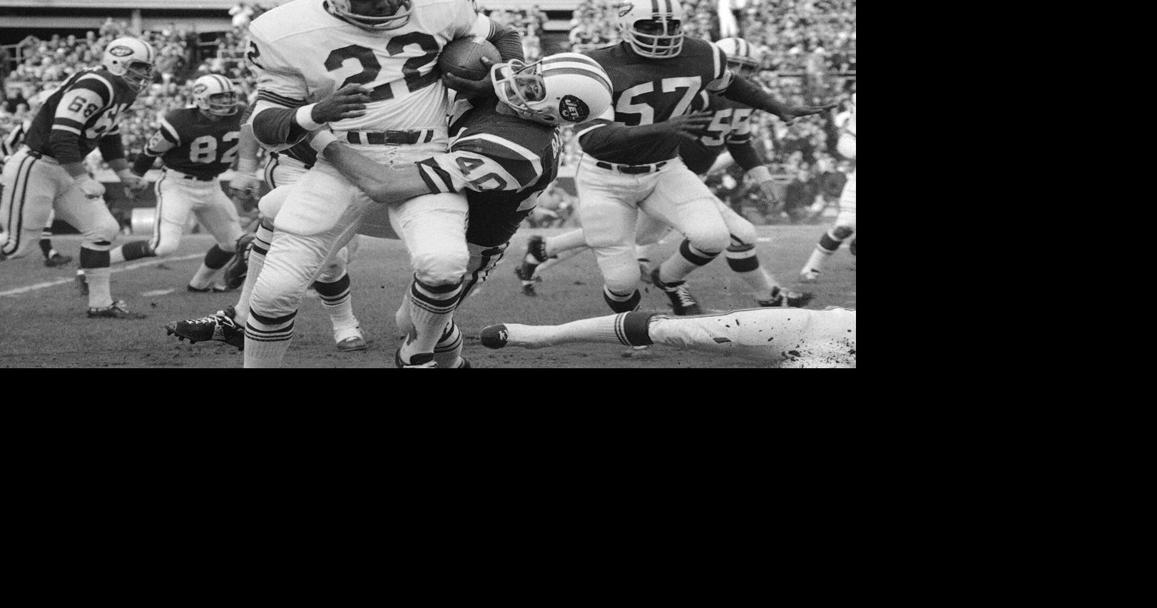 Mike Battle, an All-American at USC who played with Joe Namath-era New ...