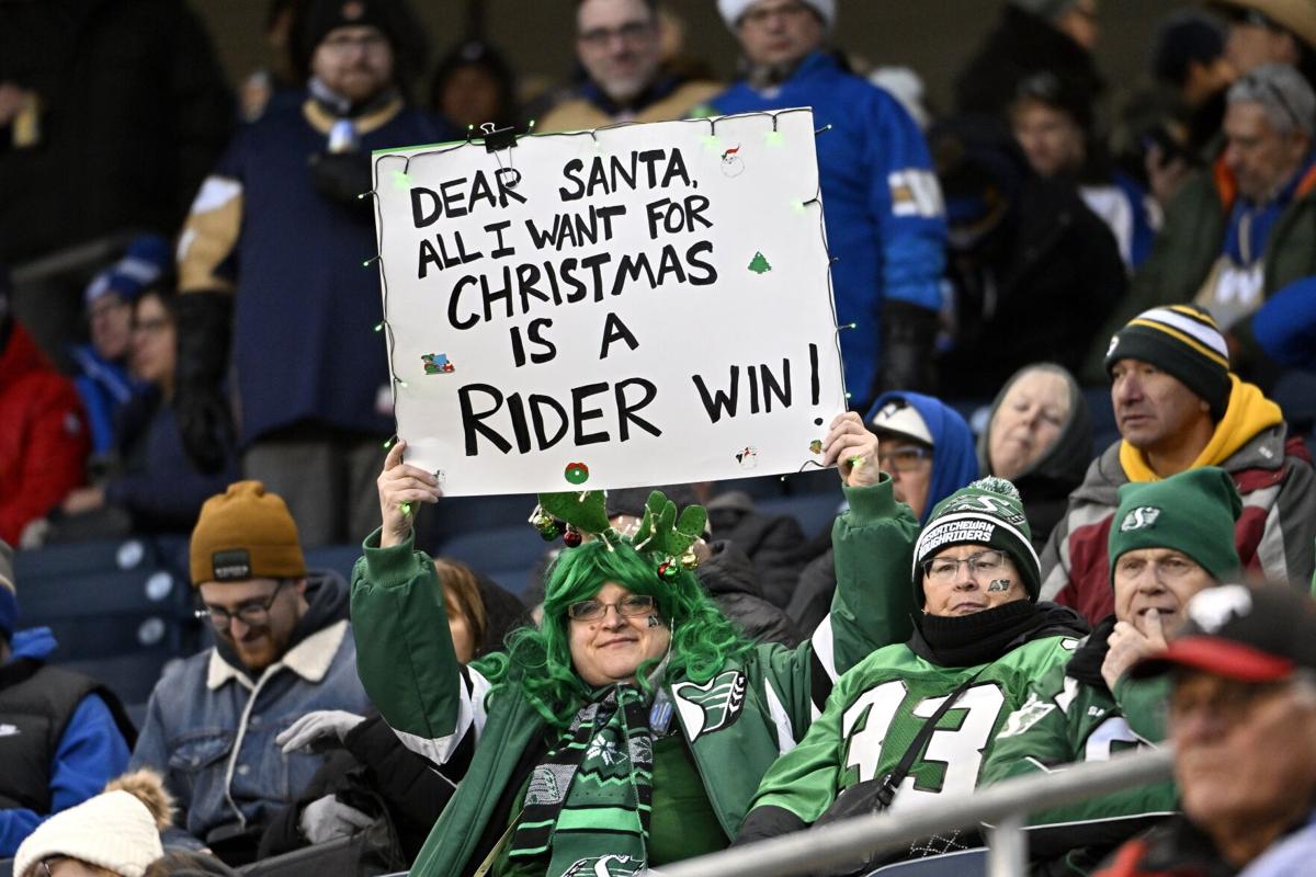 'Fan-demonium:' Saskatchewan Roughriders celebrate ending 12-year Grey ...