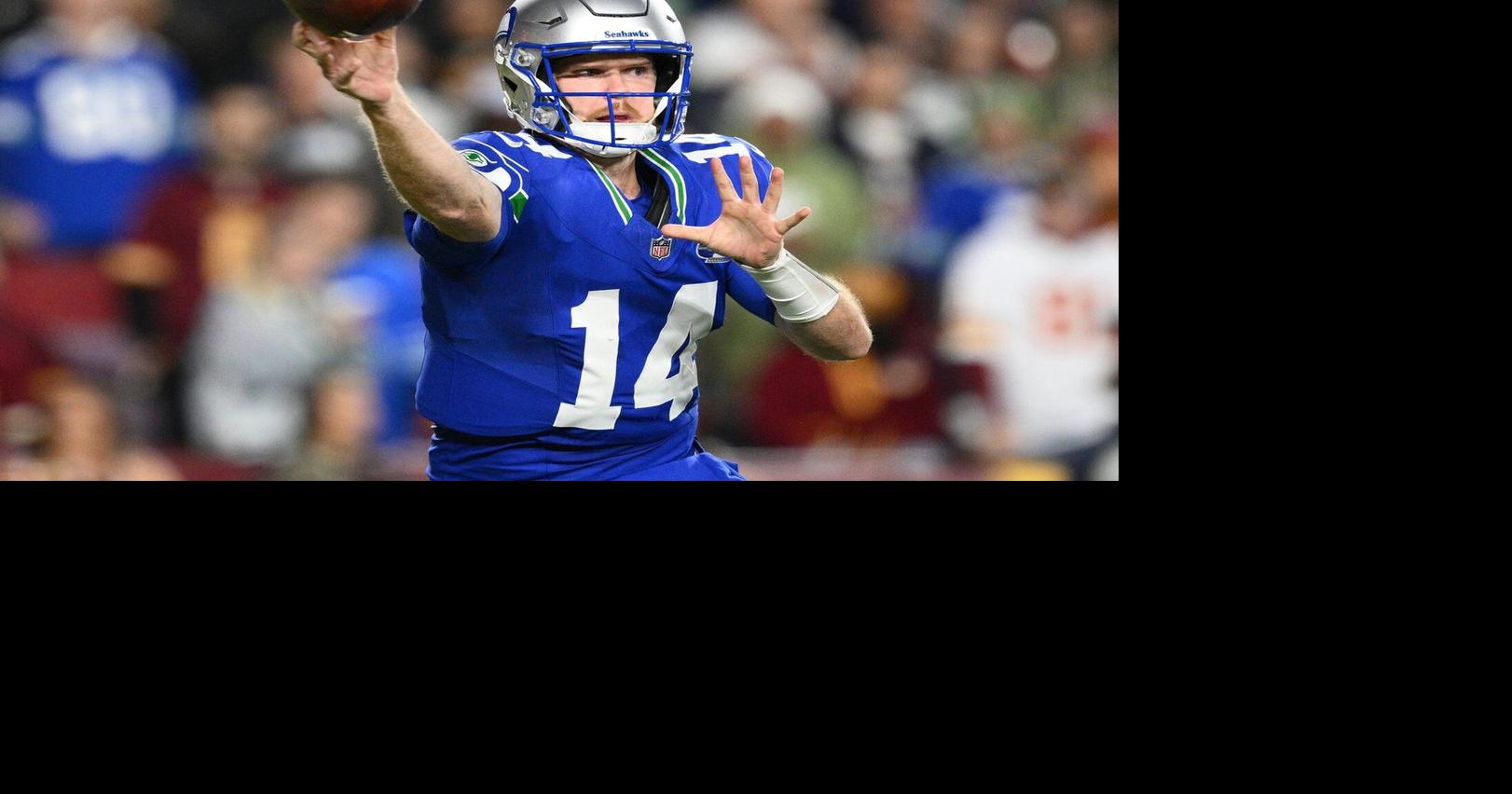 Sam Darnold leads Seahawks to easy 38-14 win over Commanders, who lose ...