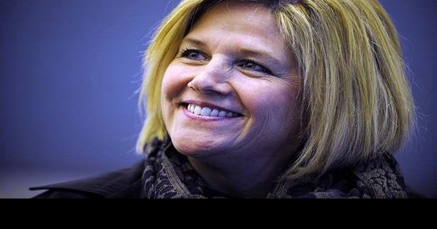 Ontario NDP elects first female leader