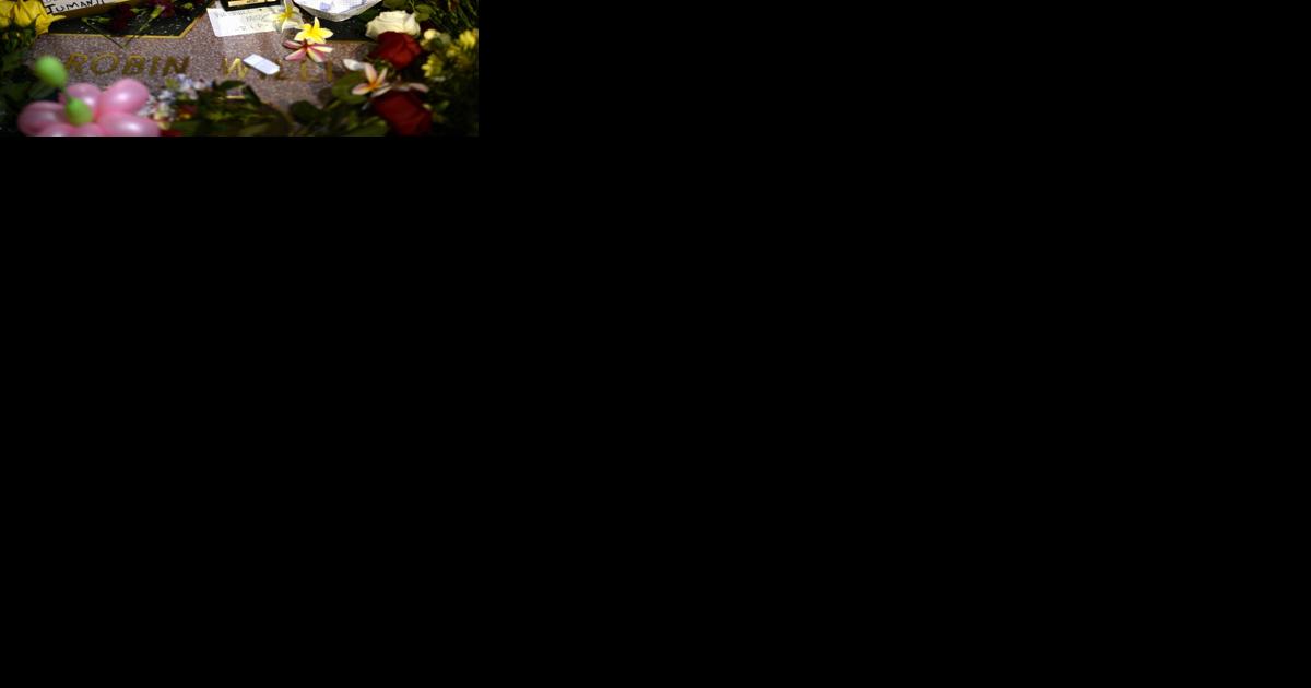 robin williams graveyard