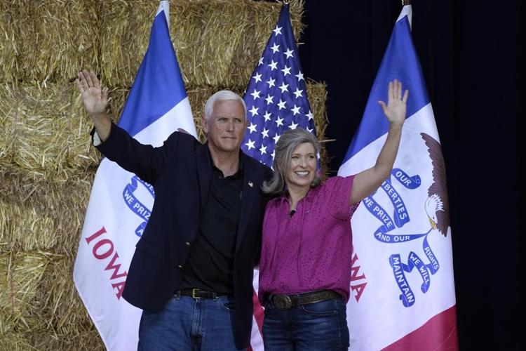 Ron DeSantis signs Bible, Mike Pence hops on motorcycle at ‘Roast and ...