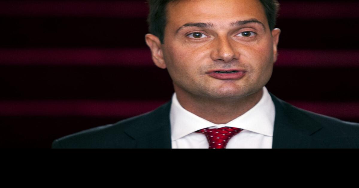 Robert Ghiz quits as PEI premier, may run federally