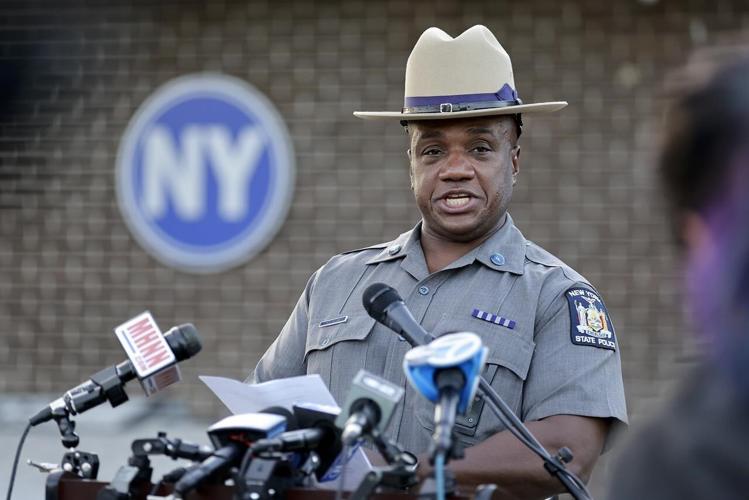 Federal investigators will look into fatal New York crash of a bus ...
