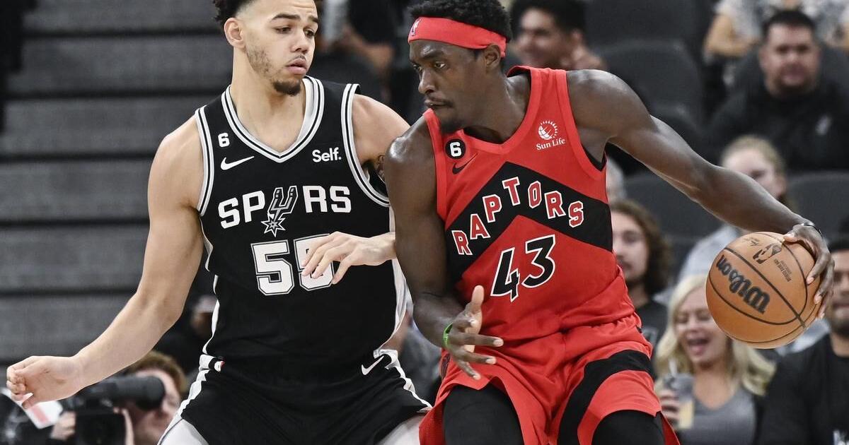 Raptors back up words of an NBA great in romp of Spurs