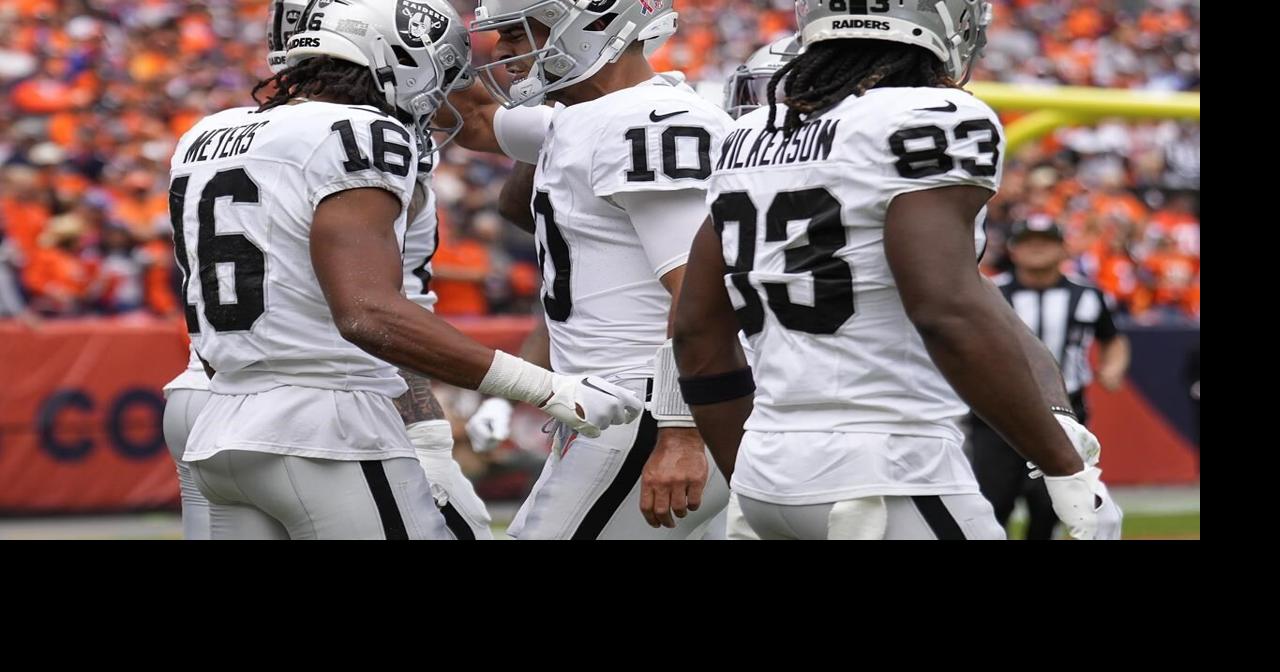 Jimmy Garoppolo working on chemistry with Raiders' receivers with ...