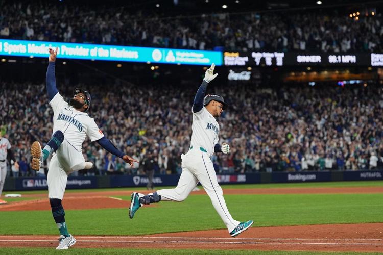 Jorge Polanco’s 2 home runs help Mariners take Game 2 of ALDS, even series against Tigers
