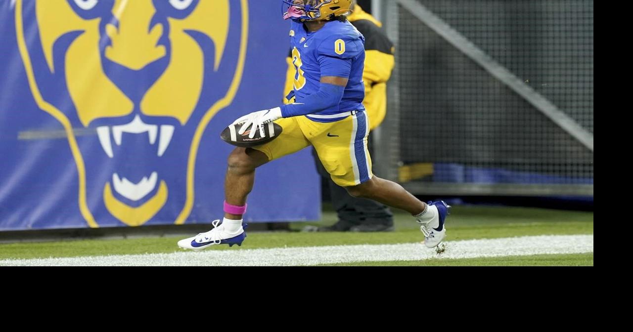 It's a pick-6 party for No. 19 Pitt as the Panthers use 3 defensive TDs ...