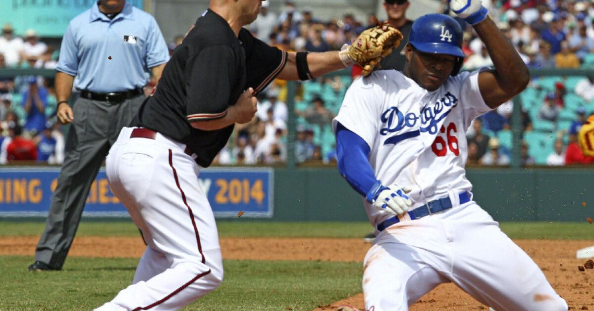 Dodgers sweep Diamondbacks Down Under