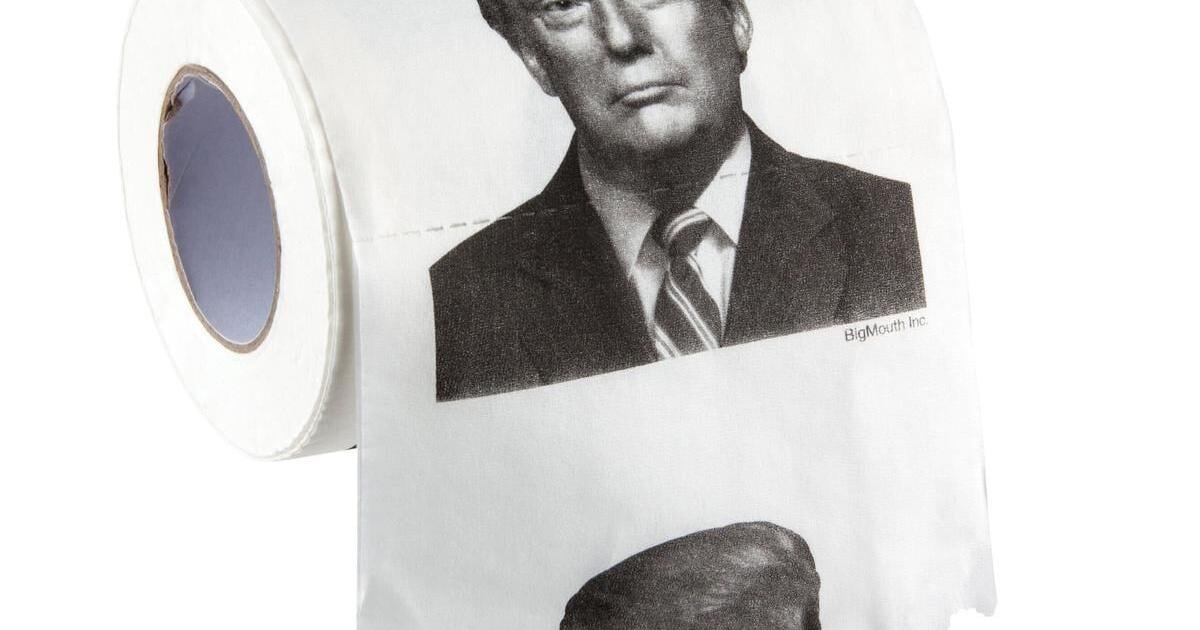 Justin Trudeau’s gift list: Masks, socks, Trump toilet paper