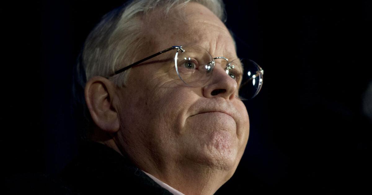 ‘Dysfunctional’ school board: Staff feel threatened by trustees