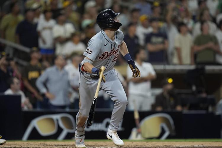 Meadows hits a 2-out grand slam in the 9th inning to lead the Tigers to ...