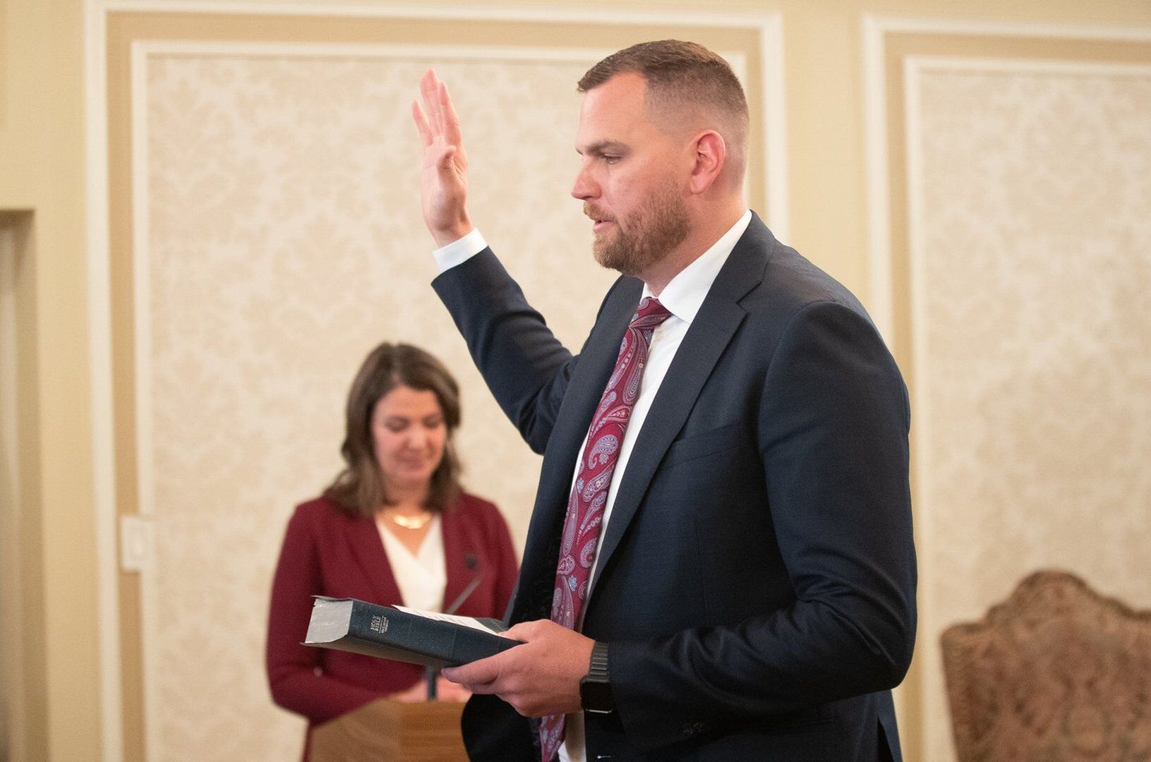 'Integrity': Alberta cabinet minister quits over concerns with ...